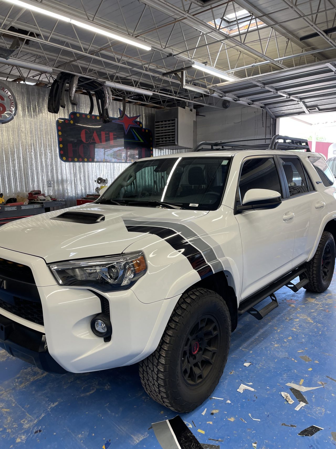 Toyota 4runner Graphics | Lucky Stripes & Signs